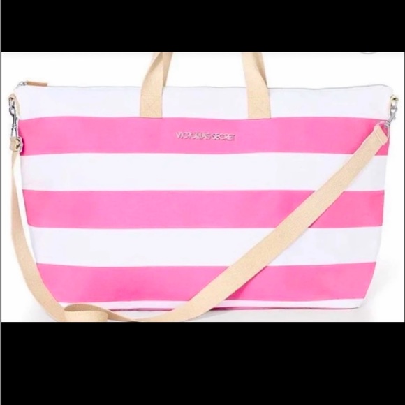 Victoria's Secret | Bags | Victorias Secret Large Overnight Bag ...